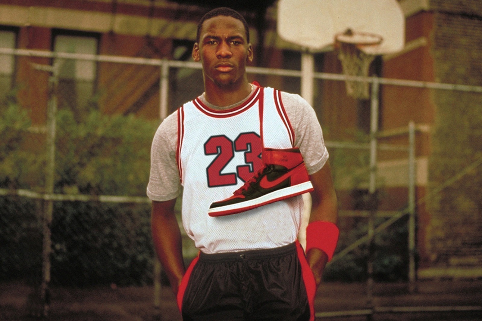 Pluggi - SNEAKER LEGENDEN (PT5): AIR JORDAN 1 | Pluggi